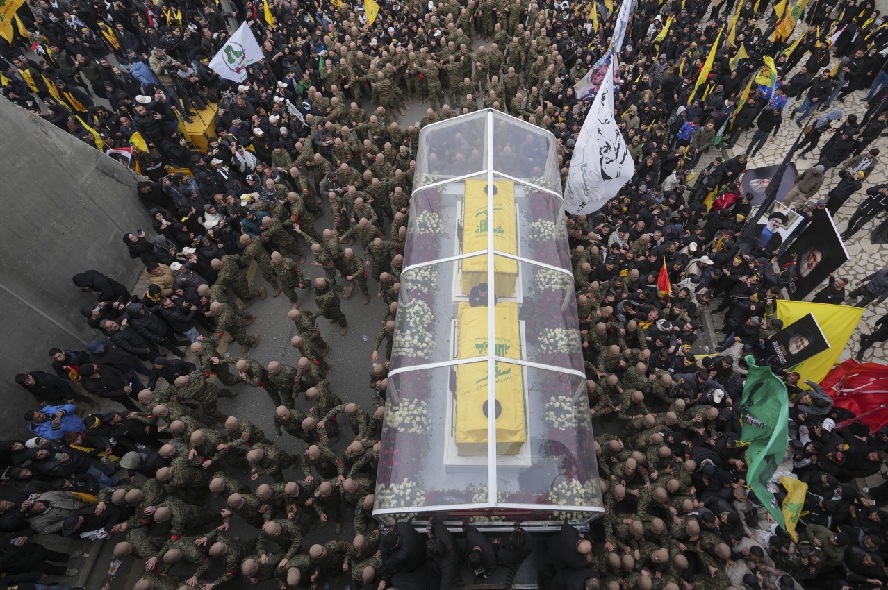 Huge crowds gather in Lebanon for funeral of slain Hezbollah leader ...