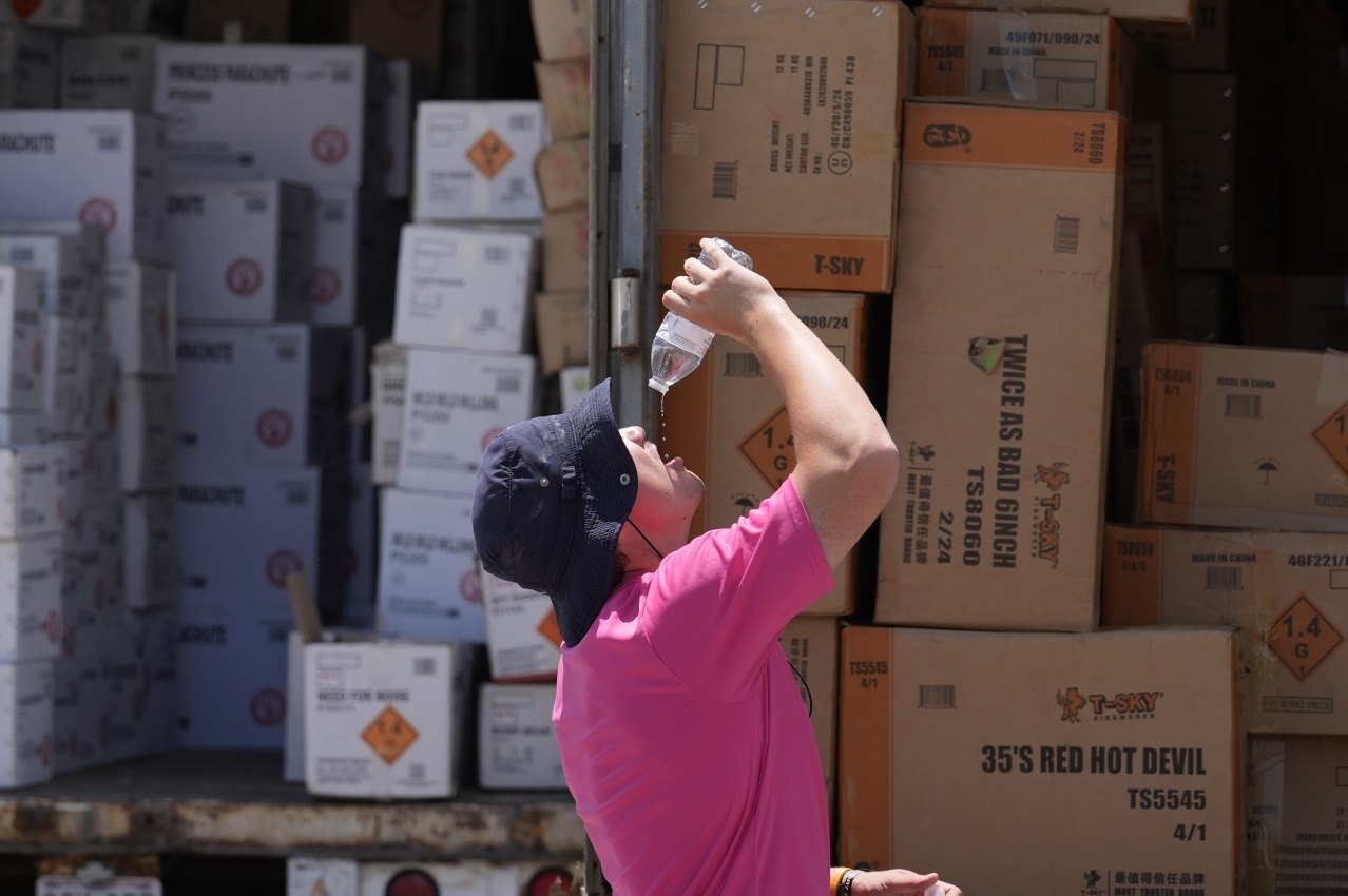 Heat Wave Safety Tips From The Worlds First Chief Heat Officer